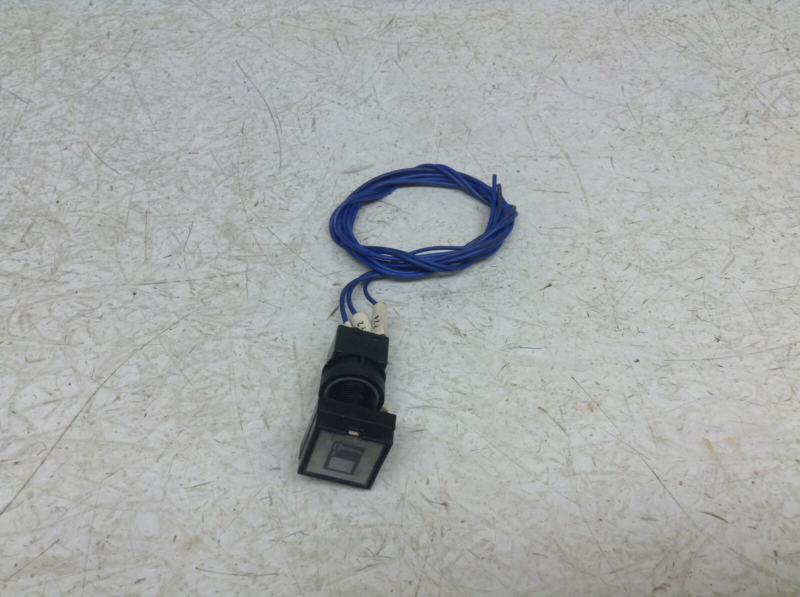 Idec HA-C1 Momentary Push Button HAC1 (TSC) | eBay