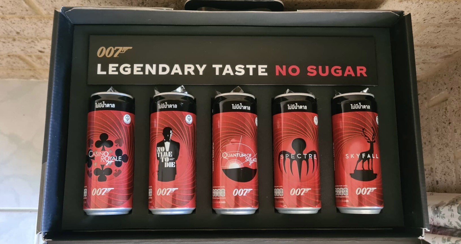 Coca Cola James Bond Set Of 5 In Collectors Box From Thailand Limited ...