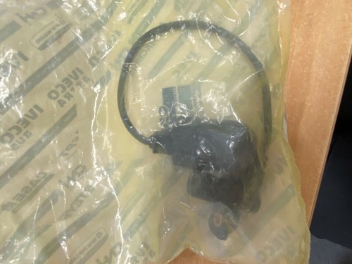 CNH CASE IH PART NO. 84169162 SENSOR | eBay