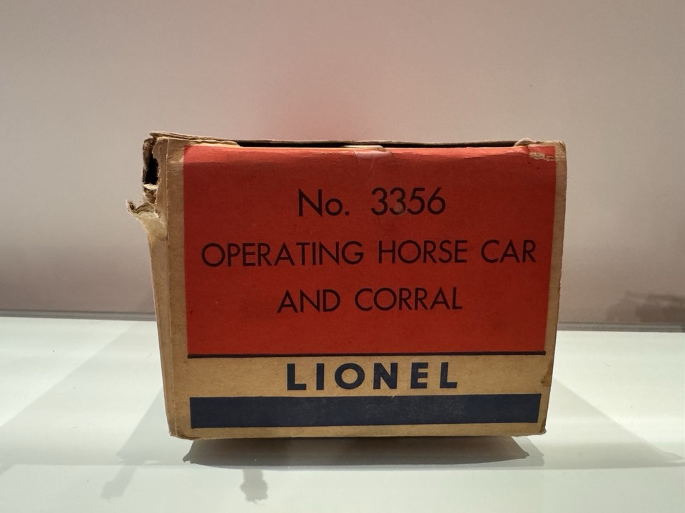 Vintage Lionel Postwar #3356 Operating Horse Car and Corral w/ Original ...