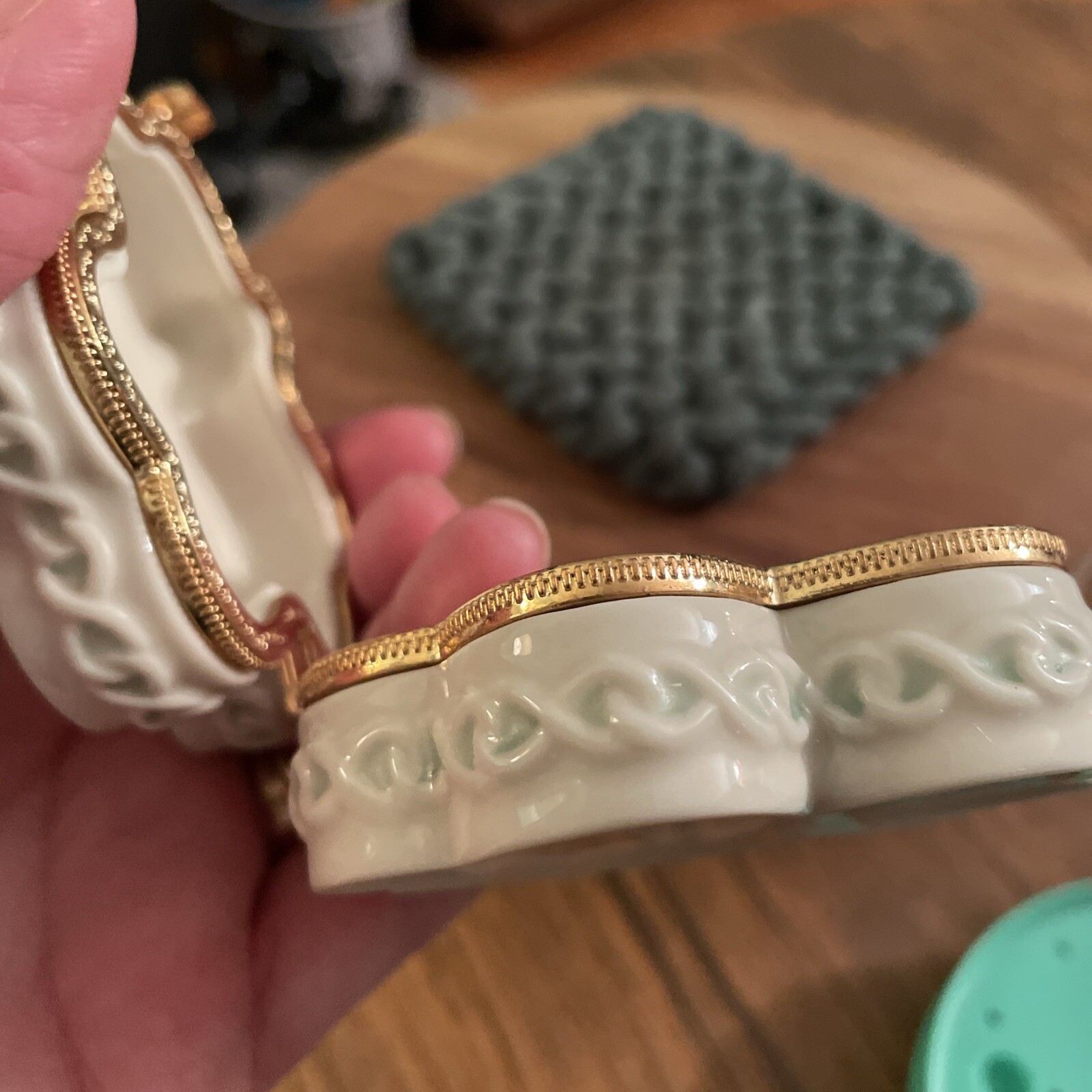 Lenox Irish Shamrock Celtic Trinity Treasure Trinket Box for sale ...