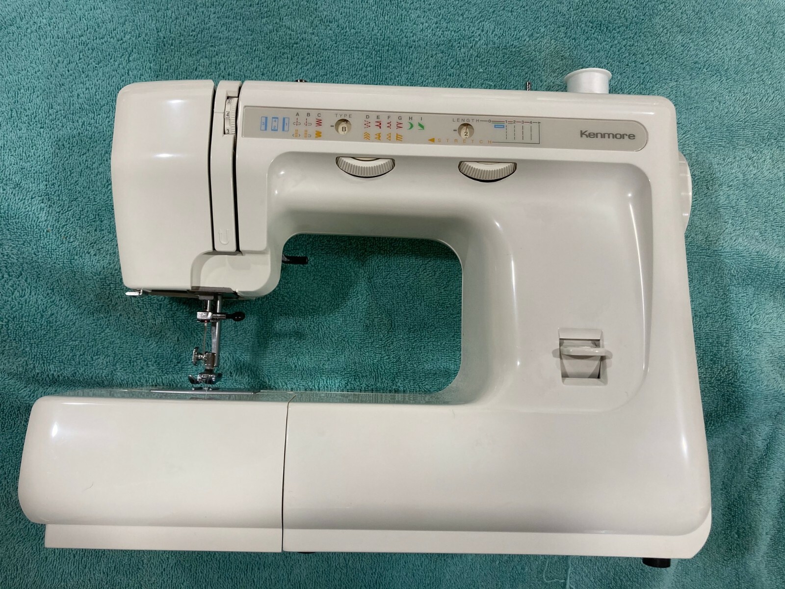 Kenmore Sewing Machine Model 385.12814490 With Portable Case & Pedal | eBay
