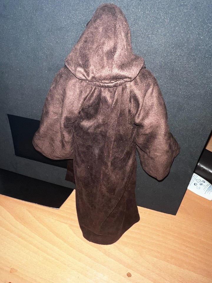 Hot Toys TPM MMS525 Qui-Gon Jinn 1/6 Jedi Action Figure Jedi master ...