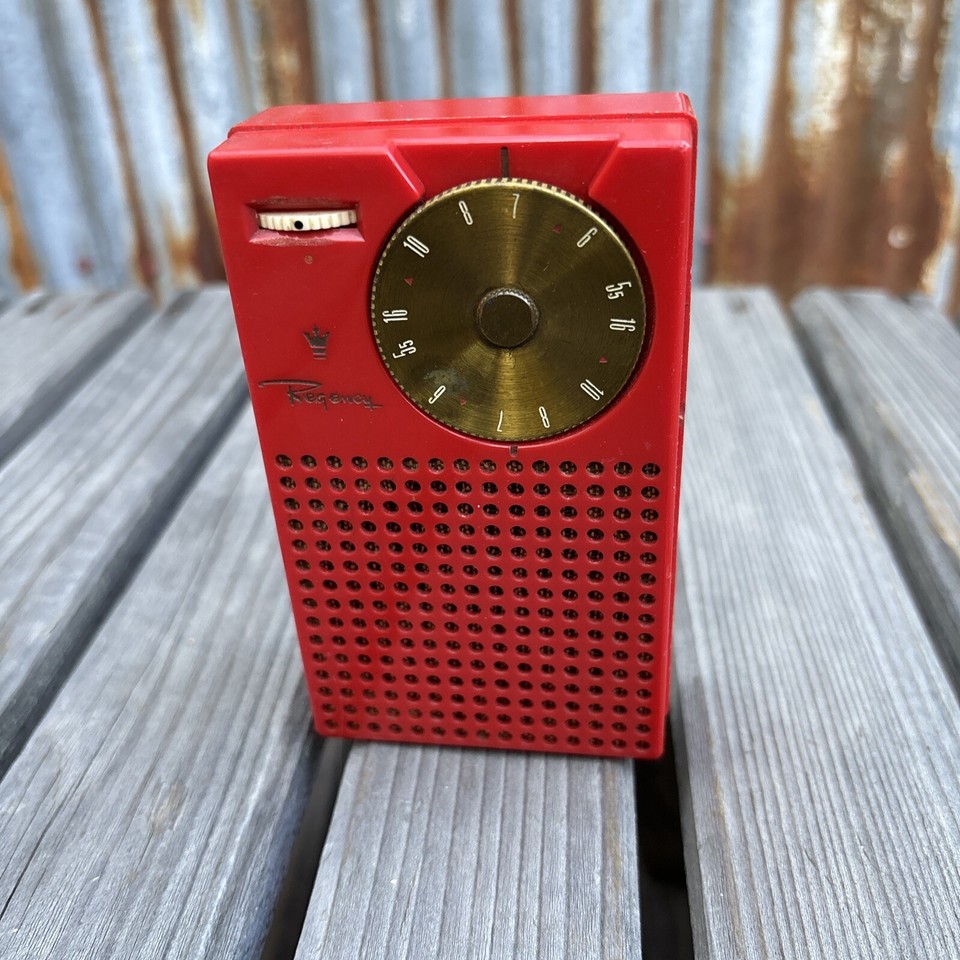 REGENCY TR-1 Transistor Radio - RED - GREAT SHAPE USA FIRST TRANSISTOR ...