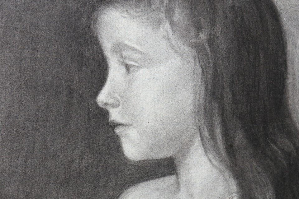 Ritratto Di Bambino Firmato Datato Bambino Art Nouveau Filigrana ...