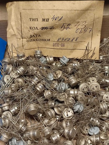 MP40A p-n-p Germanium Transistors ~ OC71, OC70, OC75, 2N45, 2N215 for ...