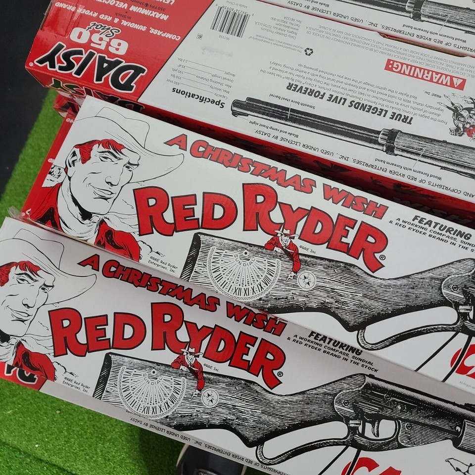 Red Ryder Carbine Daisy 650 Shot "A Christmas Wish" BB Gun with Compass ...