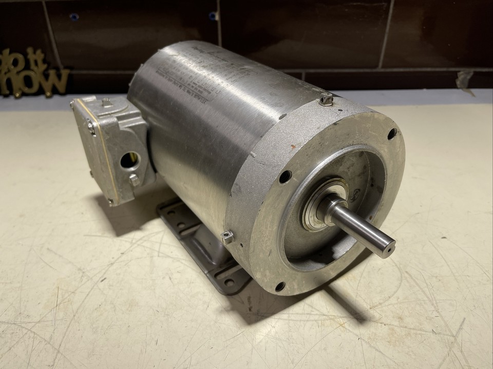 *New* Dayton 4LW77 Wash Down Motor 1/2HP 208-230/460V Frame 56HC ...