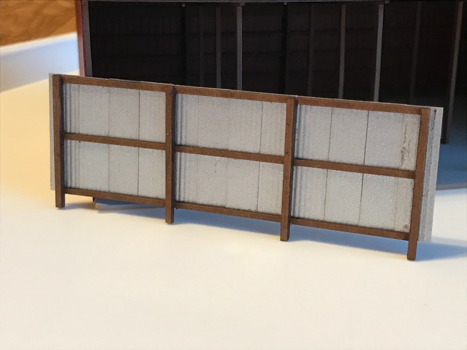 HO Scale 8 Foot Corrugated Metal Roofing Fence 24ft Sections 144 Feet ...