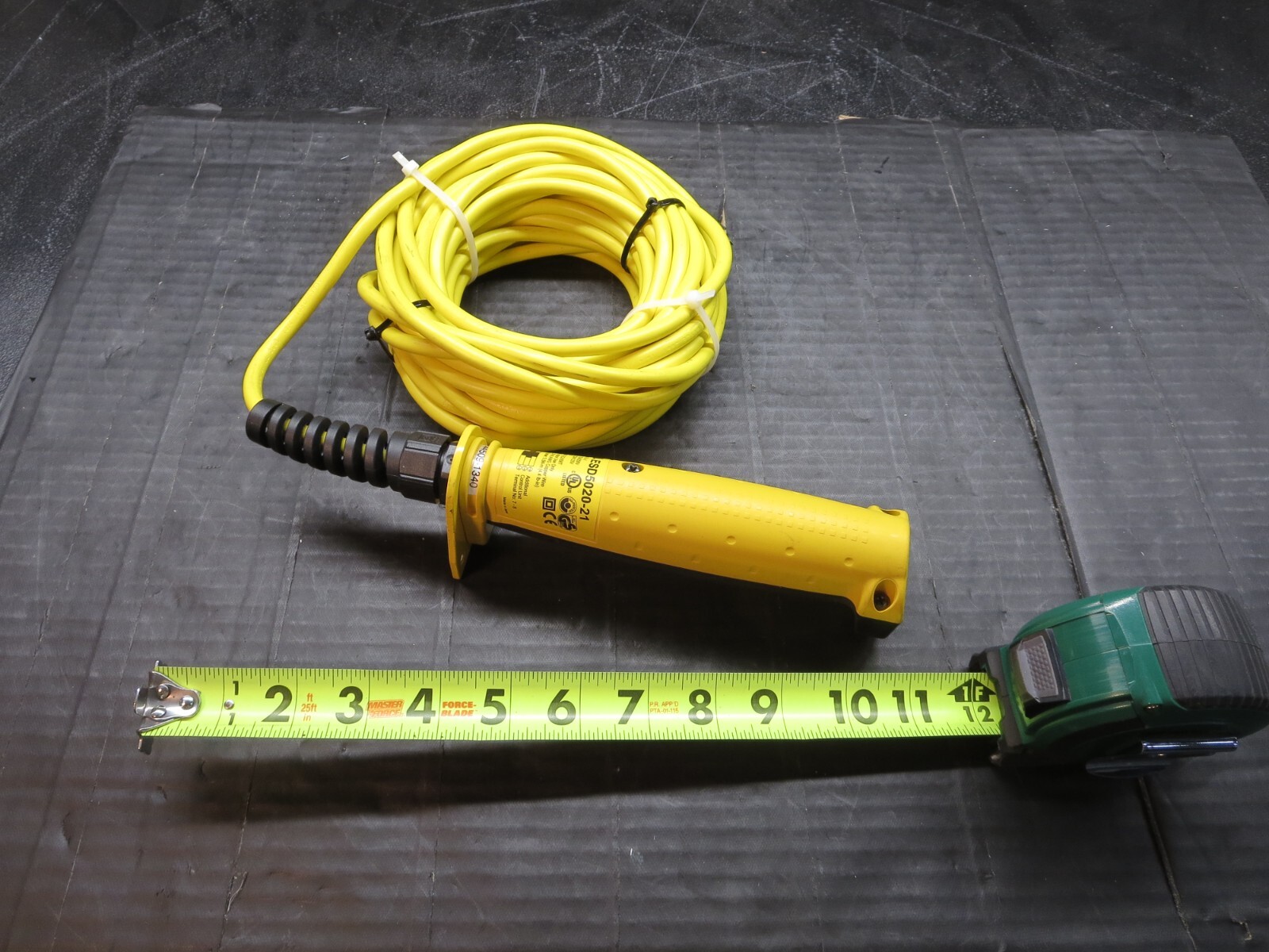 STi Omron, ESD5020-21, Safety/Enabling Switch,W/10 Meter Cable & 4 Pin ...