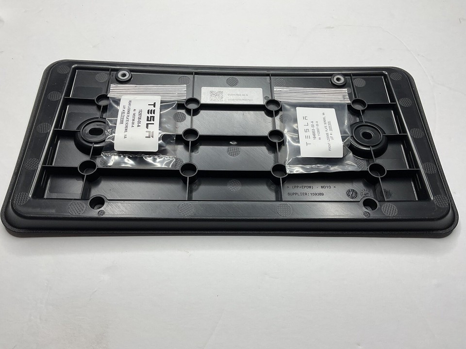 Tesla Model X Rear Trunk Lift Gate License Plate Bracket Mount 1657961 ...