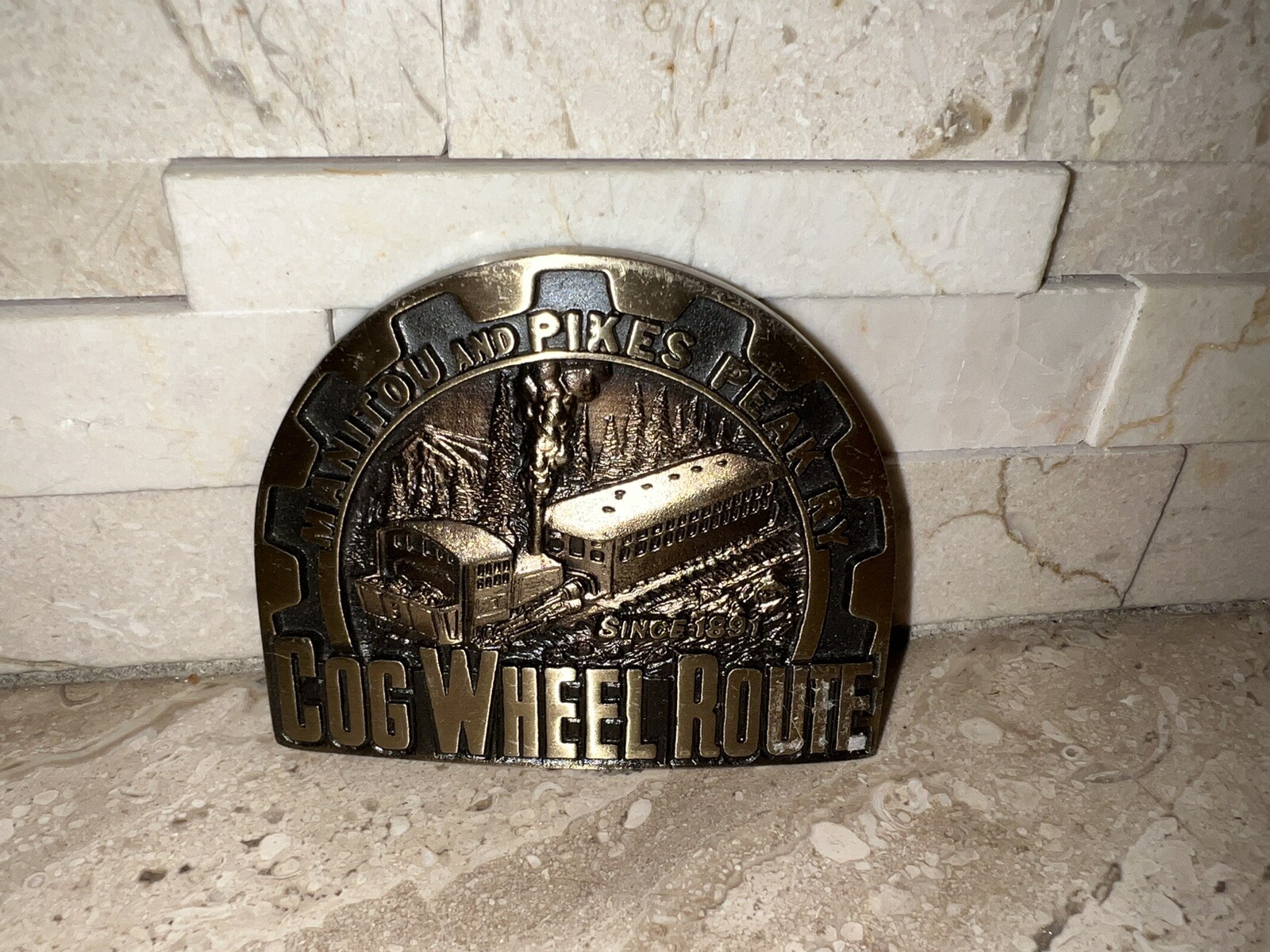 Manitou And Pikes Peak Cog Wheel Route Belt Buckle - Gem