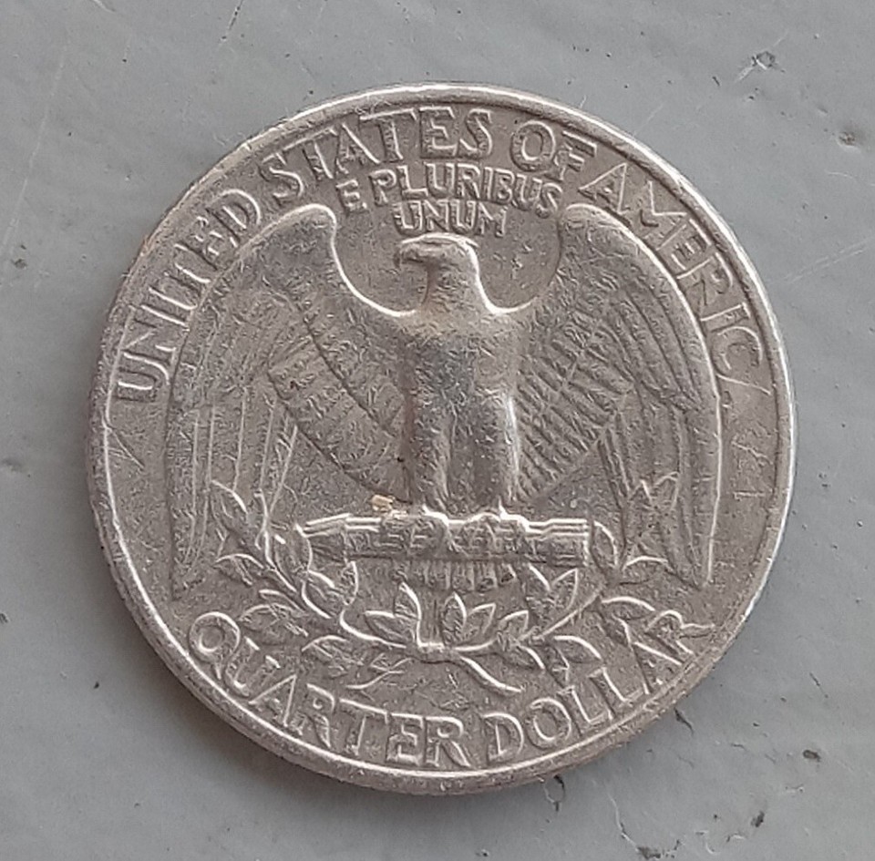 1978 Quarter Error. No Mint Mark AM touching in America. CA Is Light ...