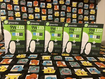 Greenlite New. 9w led light bulb. 17 Lightbulbs Total- no nightlights ...