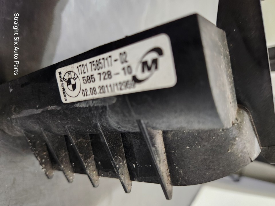 09-16 OEM BMW E89 Z4 35i 35is N54 Engine Oil Cooler Radiator 18k | eBay