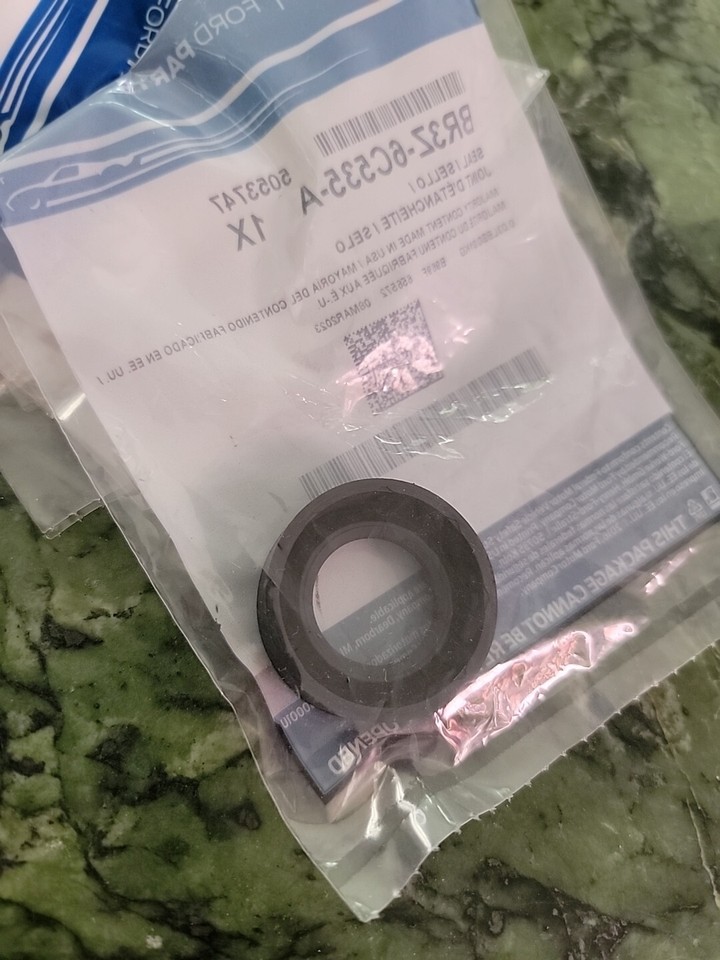 3.5V6 Ford Engine Valve Cover Seal BR3Z-6C535-A vct | 1 | Black ...