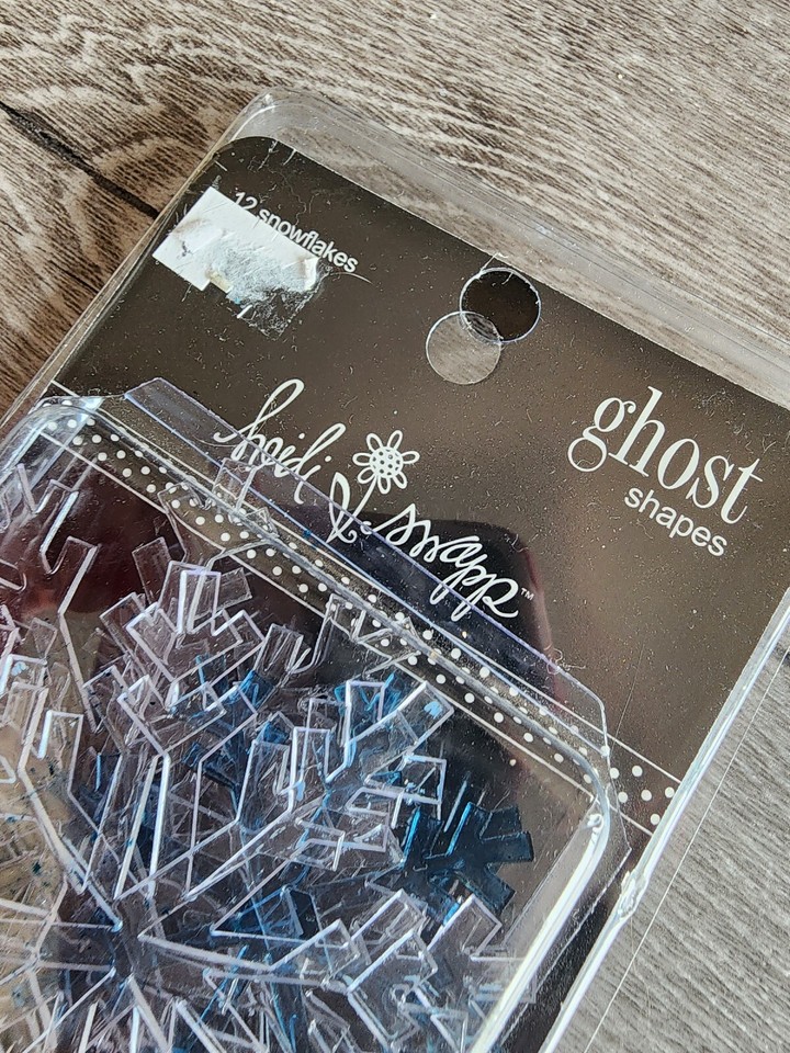 Heidi Swapp Ghost Shapes Snowflakes 6 Clear, 1 Blue - Scrapbooking ...