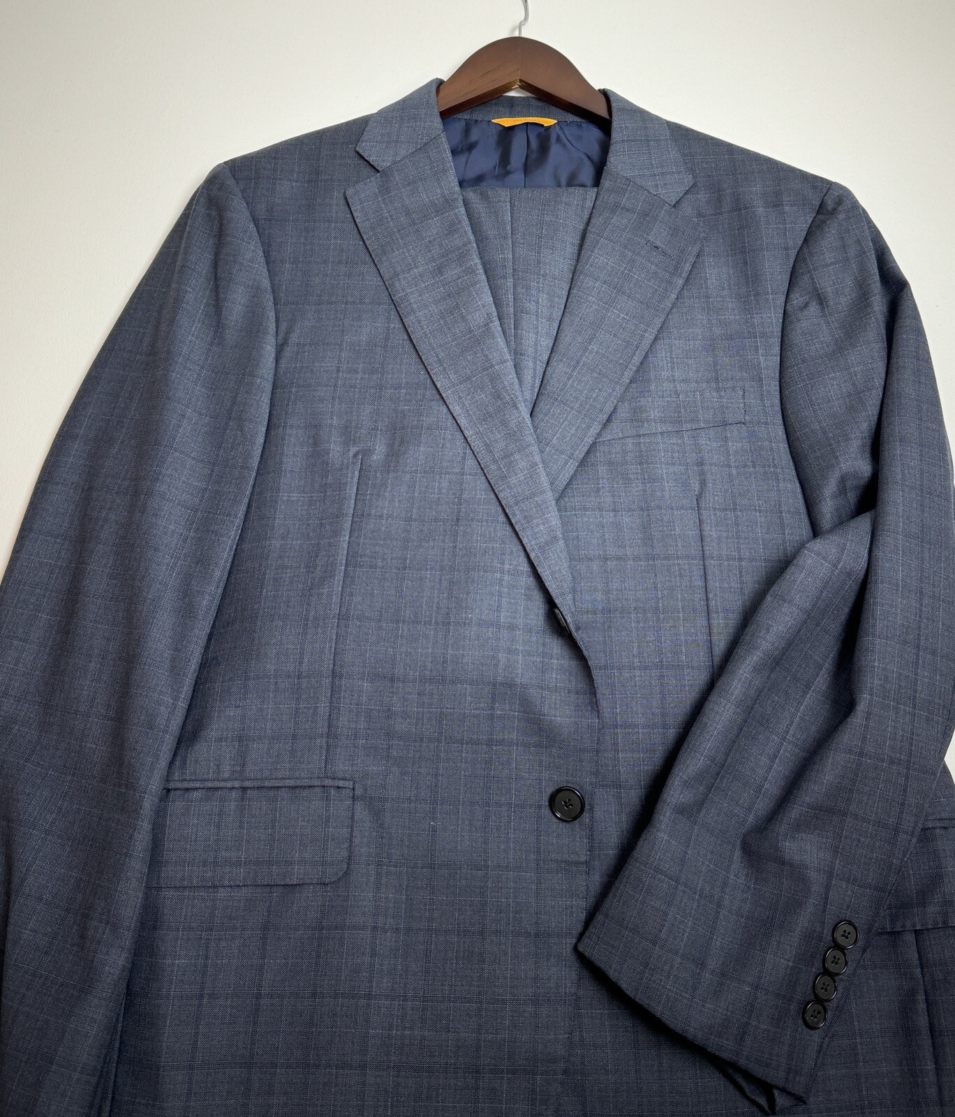 #407 Hickey Freeman Beacon Loro Piana Plaids Fabric S… - Gem