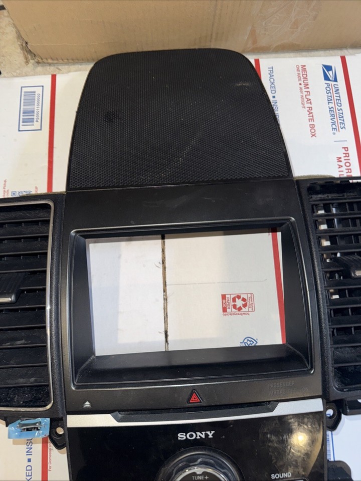 2014 - 2019 Ford Taurus Radio Face Climate Contr Panel DG1T-18A802-EM ...