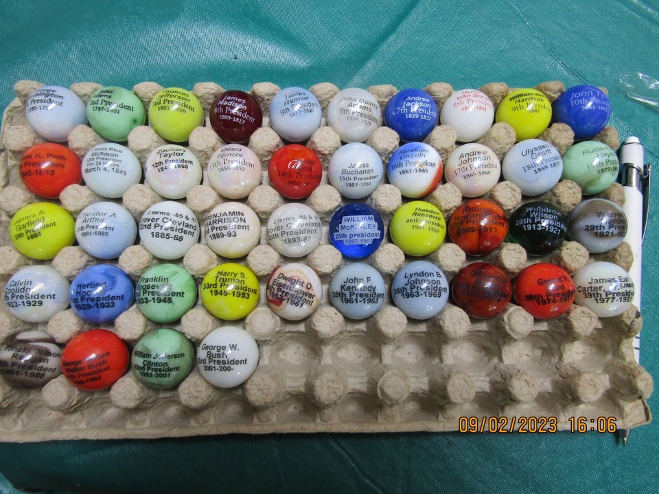 VINTAGE RARE SET OF 44 GLASS MARBLES WITH PRESIDENTS FACES & INFO. | eBay