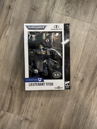 McFarlane Warhammer 40000 Lieutenant Titus Space Marine PLATINUM ...