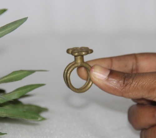1800's Antique Bronze Finger Ring Round Embossed Handcrafted Old ...