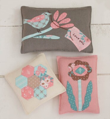 Wool Applique Pattern FORGET ME NOT Pillow Tucks Mini Pillows ...