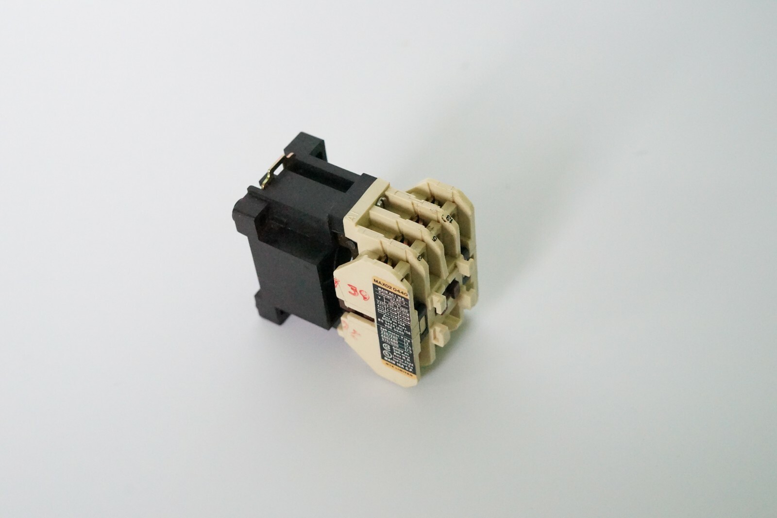 MTE MAX02-0440 / MAX020440 3 pole, Contactor, Coil | eBay UK