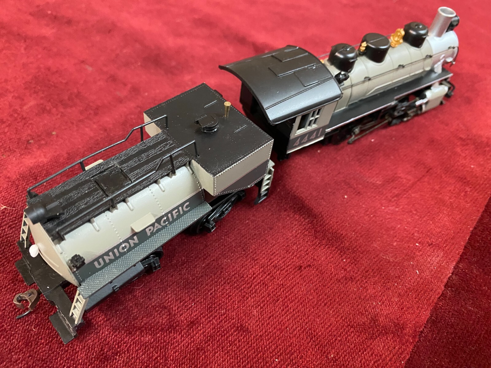 BACHMANN 50701 HO USRA 0-6-0 W/SMOKE & VANDERBILT TENDER (UNION PACIFIC ...