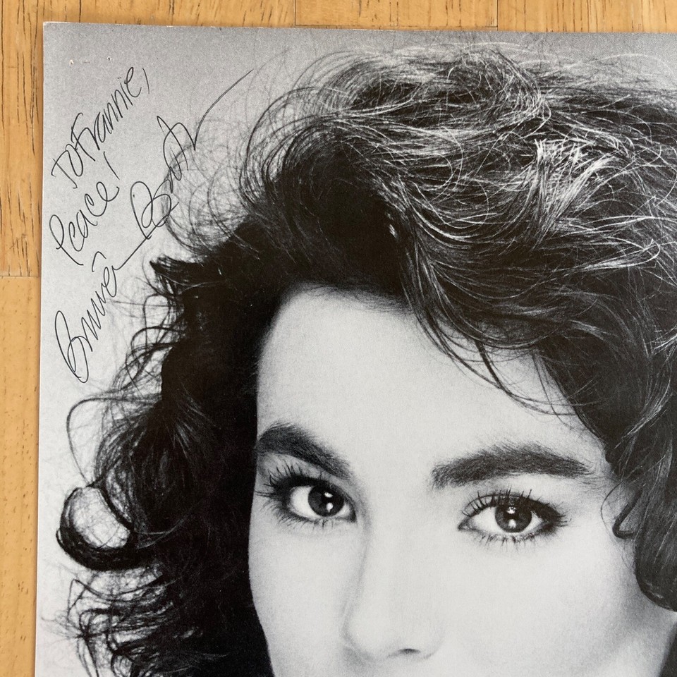 Bronwen Booth Signed / Inscribed Photo 8X10 Andrea Harrison On One Life ...