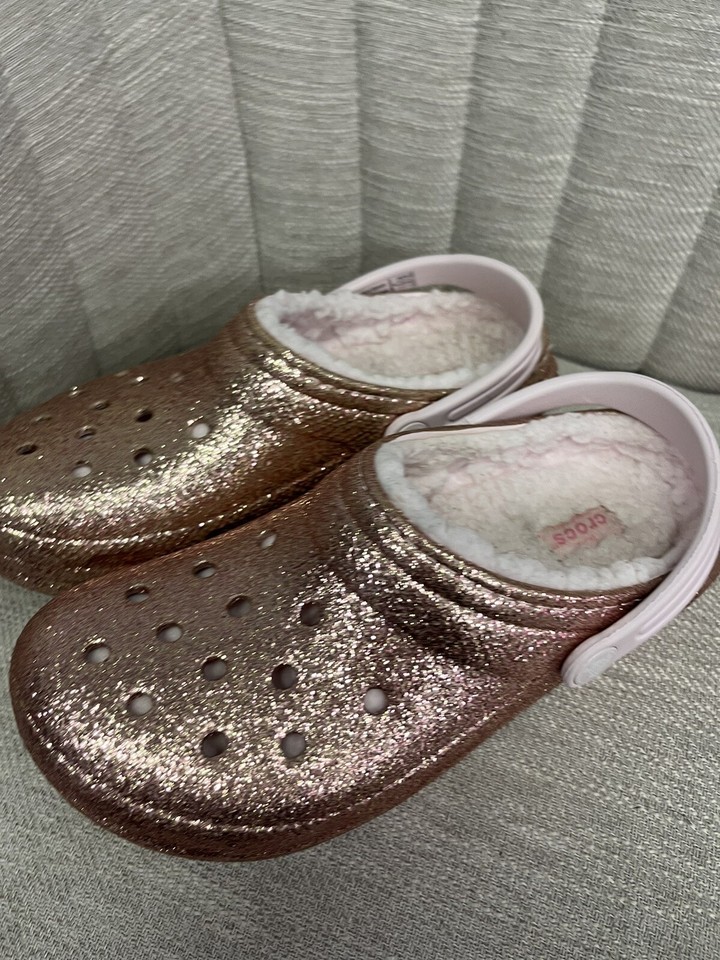 Crocs Pink Glitter Size Junior J4 Shoes Classic Clog Lined Fuzzy | eBay
