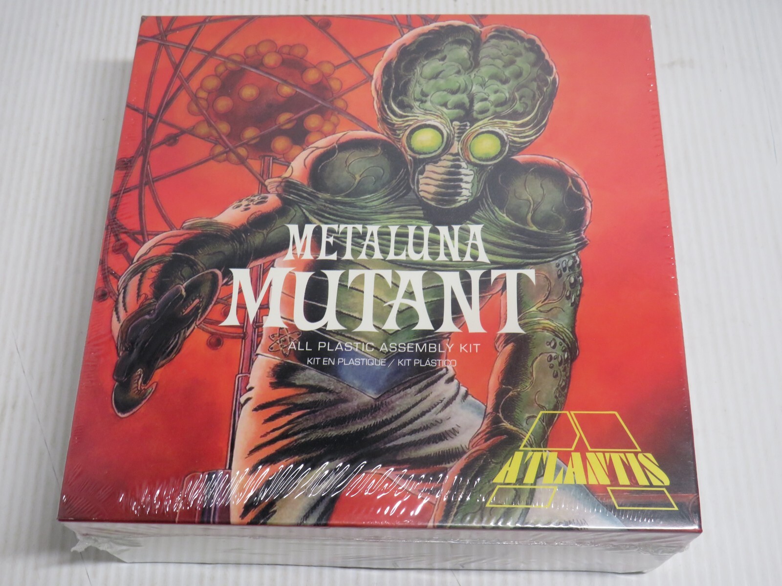 MIB 2022 METALUNA MUTANT THIS ISLAND EARTH UNIVERSAL MONSTERS MODEL KIT ...