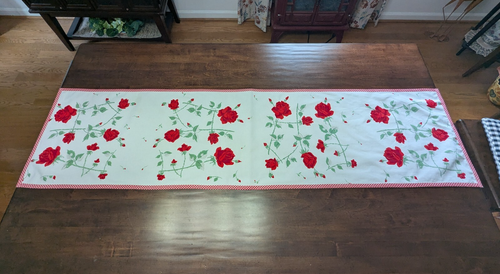 60.5"x 15.5"Lined TABLE RUNNER hm w/VTG-USA White TABLECLOTH w/RED ...