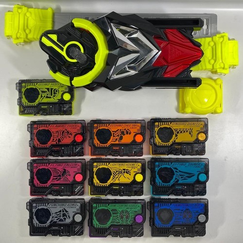Kamen Rider Zero One DX Hiden Zero One Driver All DX 10 Progrise Key ...