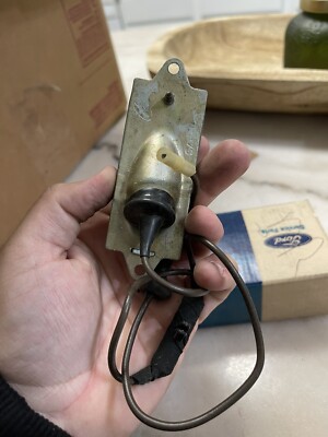 NOS OEM Mercury Montego GT D2GY-13550-A License Plate Light Assembly 72 ...