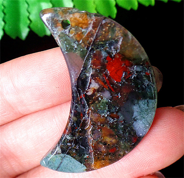 40x20x7mm Natural Red and Gray Africa Bloodstone Reiki Moon Pendant ...
