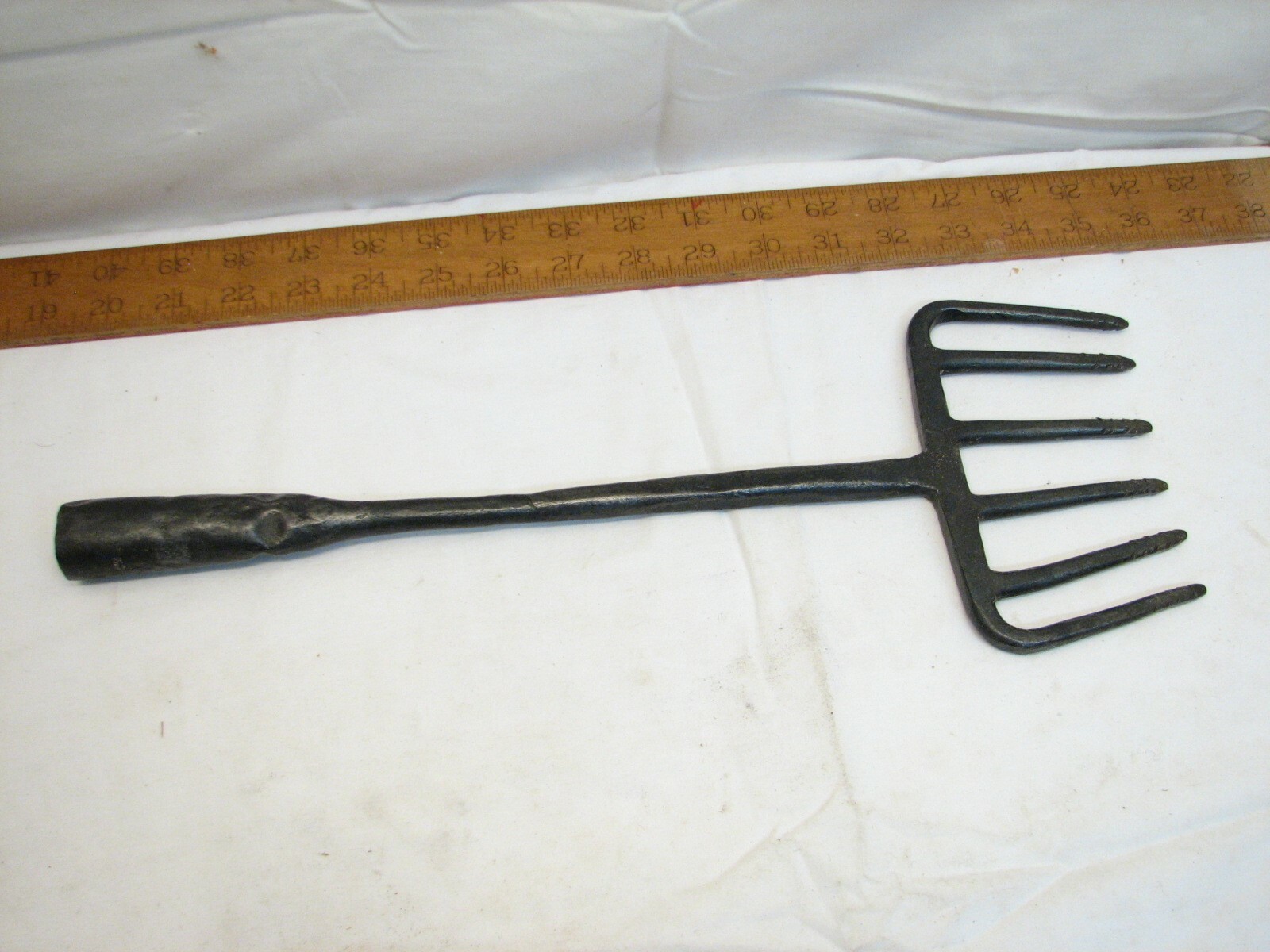 Antique 6-Tine Fish Eel Frog Gig Tool Spear Head Hand Forged Fishing ...