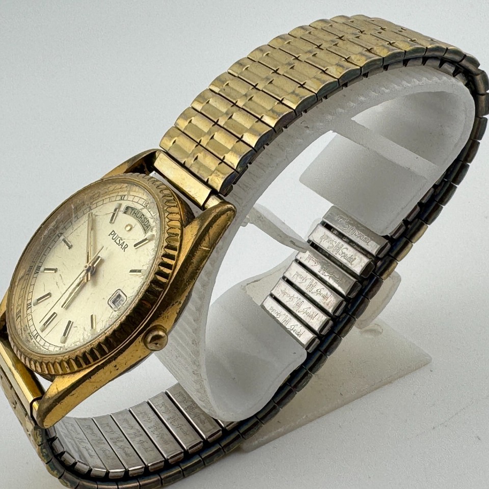 VTG Pulsar Quartz Watch Men Gold Tone Fluted Bezel Day Date Stretch New ...