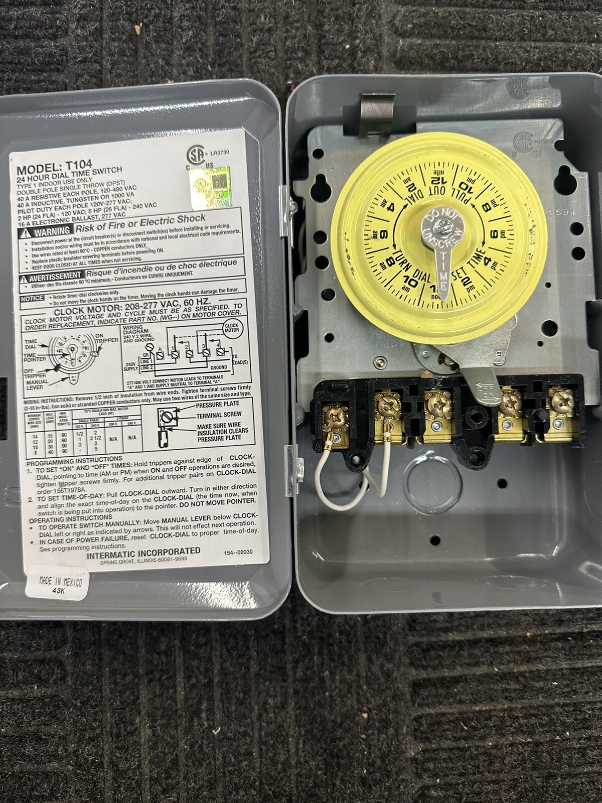 Intermatic T104 Timer 24 Hour Mechanical Time Switch EBay Intermatic T104 Timer 24 Hour Mechanical Time Switch EBay