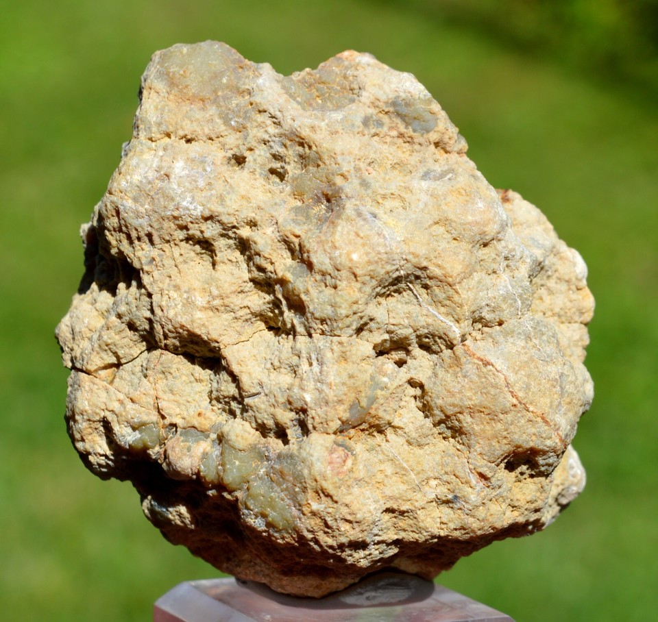 Calcite & Quartz Var. Chalcedony 260 Grams - Doazit, Dax, Landes ...