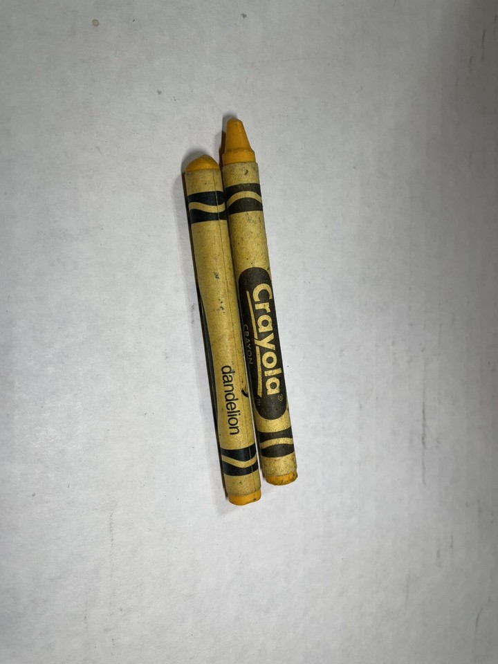 Dandelion Crayola Crayon "2 Pack" Retired Color Hard To Find | eBay