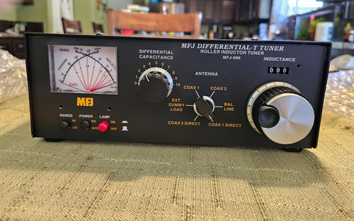 MFJ-986 ANTENNA TUNER, 3 kW, 1.8-30 MHz, roller, meter, 2 Antennas HAM ...