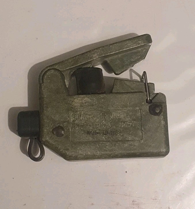 US M57 Electrical Firing Device Claymore Clacker Vietnam Era C8 | eBay