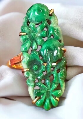 Vintage 18k Yellow Gold Large Oval Carved Jade Flower Ring Size 5.25 ...