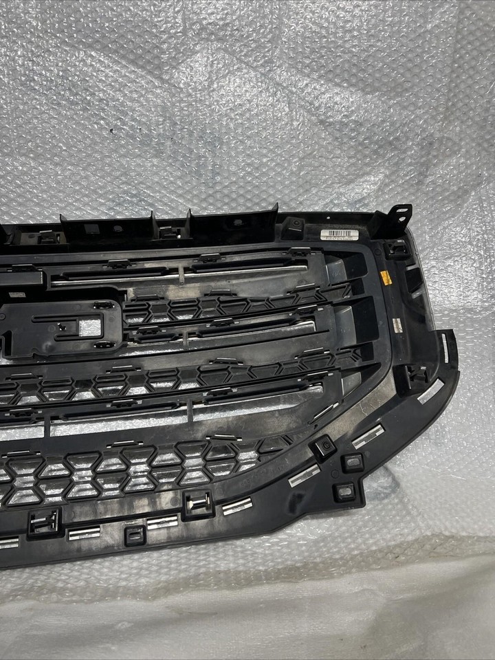 2017-2019 GMC Acadia SLE Chrome Front Grill Assembly 84378392 OEM | eBay