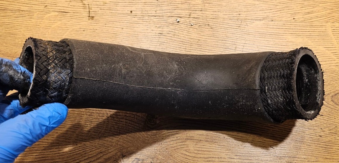 Kia Sportage Mk2 2.0 CRDi Turbo Intercooler Pipe 28261-27280 for sale ...