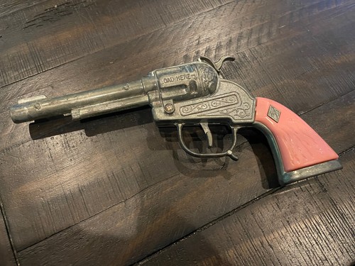 Vintage Halco Hubley Pink Cap Gun & Holster Grip Cowgirl Pistol Six ...