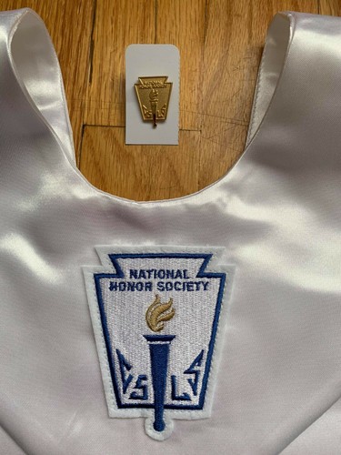 Official National Honor Society White Graduation Pendant Sash Stole w ...