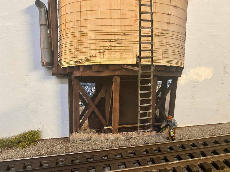 G Scale “ WATER TOWER “ INDOOR Trackside Building Flat Background ...