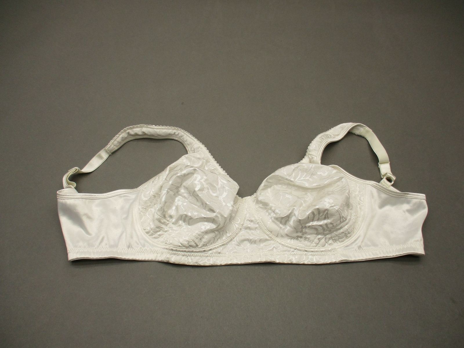 42C Playtex Womens White Ultimate Lift & Support Wireless Full Coverage ...